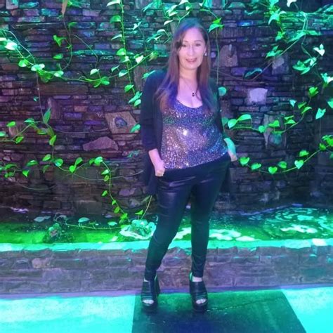 Evan Evi Evangelinaevann • Threads Say More