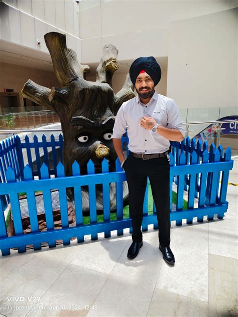 Paramjeet Singh Chahat On Linkedin Linkedin Personality Viral Uniqueness Jobs Skills