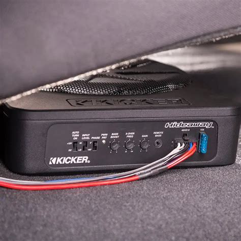 Kicker Hs10 10 Inch Active Bass Enclosure 180w Rms Max Motorsport