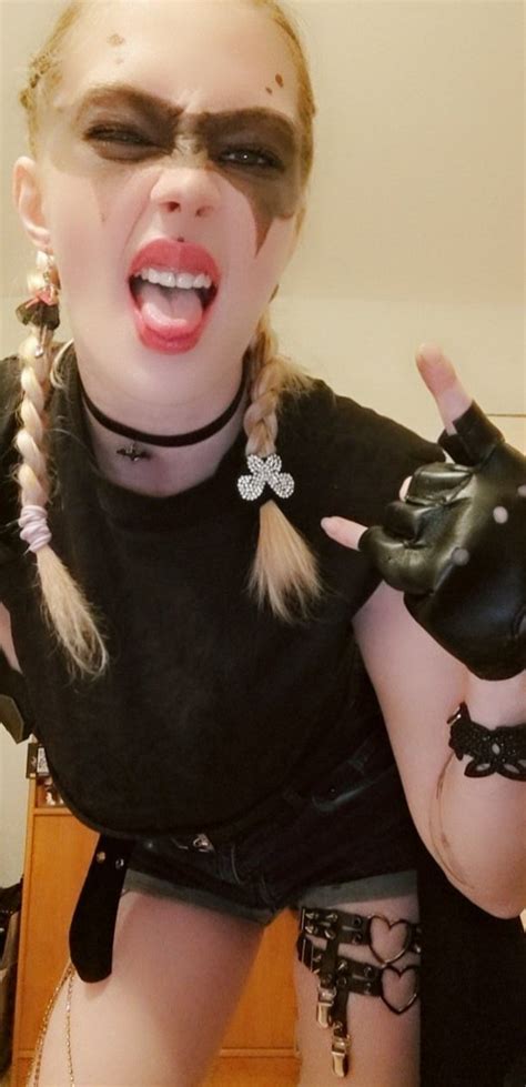 Khloey Churi 🇫🇷 On Twitter Soyez Indulgent Ceci Est Un Essai 😅 Overwatch2 Queenofjunkers