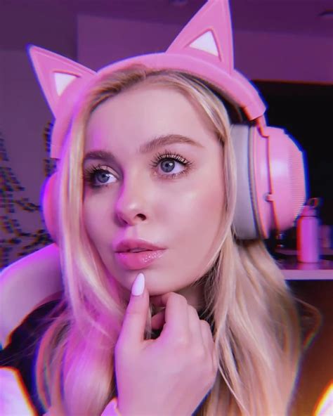 Haley Spades Wikipedia Biography Babefriend Husband Height Feet