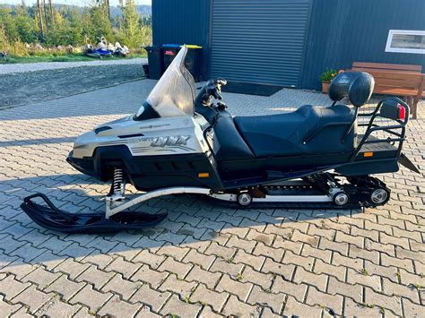 Snowmobile Brp Lynx 59 Yeti V1000 Snowmobiles For Sale New And Used