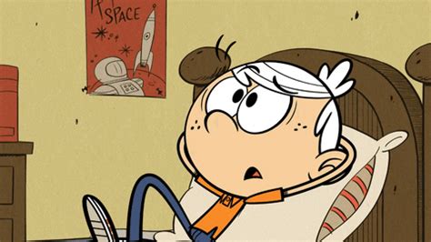 Scared The Loud House  By Nickelodeon Find And Share On Giphy