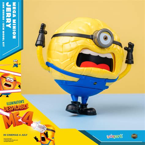 Despicable Me 4 Minion Jerry Toy Fierce Buildable Action Figure