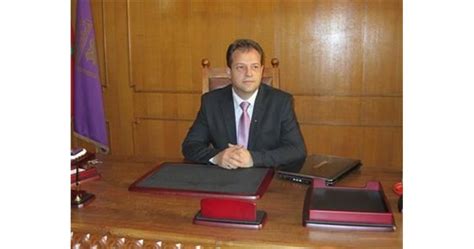 Даниел Панов поздрави великотърновските педагози за Международния ден на учителя