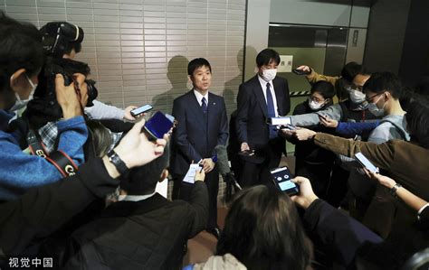 世界杯前瞻 日本队主帅森保一出发前往卡塔尔图 搜狐大视野 搜狐新闻