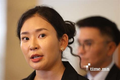 С Цэнгүүн Одон медаль тараагаад хөгждөг бол бүх хүнд медаль өгөхсөн Харамсалтай нь тийм биш