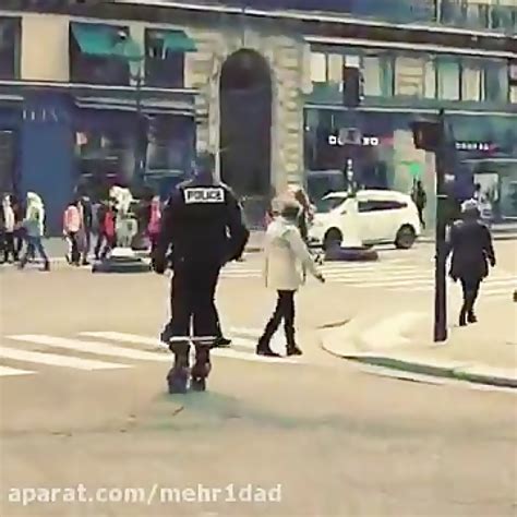 پلیس اسکیت سوار