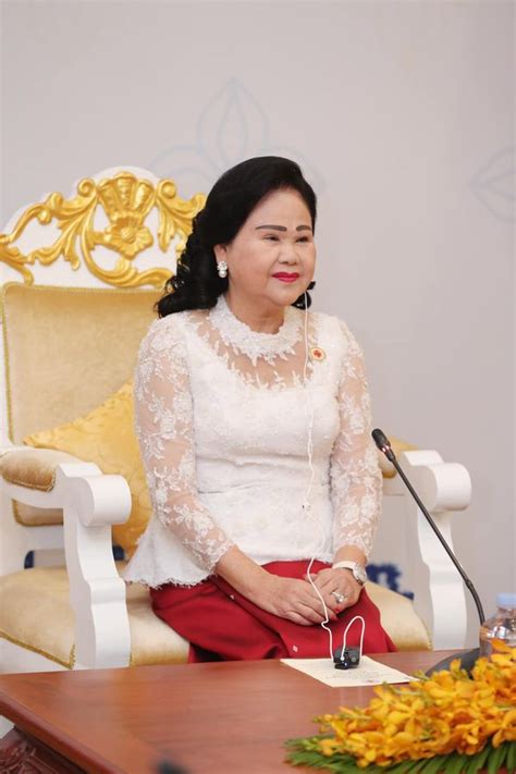 សម្តេចកិត្តិព្រឹទ្ធបណ្ឌិត ប៊ុន រ៉ានី ហ៊ុនសែន ឧបត្ថម្ភថវិកាដល់សិស្ស អន ផានិត ជាប់និទ្ទេស A