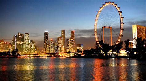 싱가포르에 위치한 싱가포르 플라이어 대관람차 익스피디아