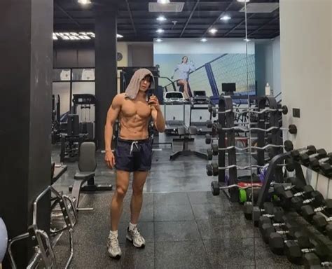 배우 이상이 몸매 ㄷㄷㄷ 유저업로드 엠봉