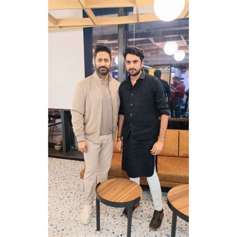 Abhijeet Singh Chauhan On Linkedin Bollywood Actor Mohit Raina In Newsroom