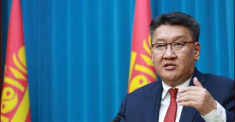 Монгол улс Путинд байгалийн хийгээ дорно зүгт тээвэрлэхэд нь туслахад бэлэн байна · Dorgio Mn