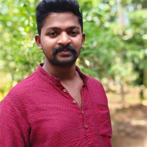 𝕤𝕦𝕟𝕖𝕖𝕤𝕙 𝕤𝕦𝕟𝕚𝕝 Suneesh Sunil Director Threads Say More