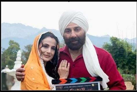 Gadar 2 Starcast Feesइतने करोड़ फीस लेकर तारा सिंह बने सनी देओल इन