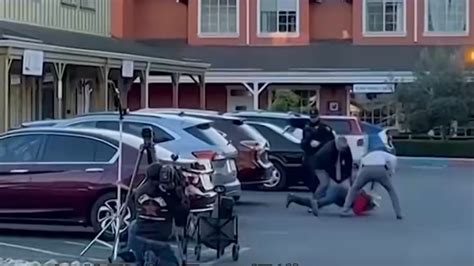 立法打击 零元购”和毒品？加州才坚持了一天，就放弃了凤凰网视频凤凰网