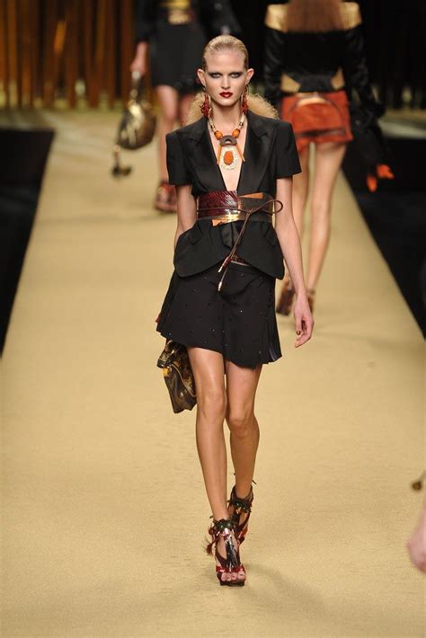 Louis Vuitton Spring 2009 Ready To Wear Fashion Show Artofit