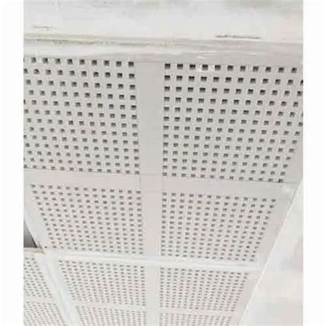 Color Coated Perforated Ceiling Diffuser For Commercial Slot At 50 Square Feet In Ahmedabad