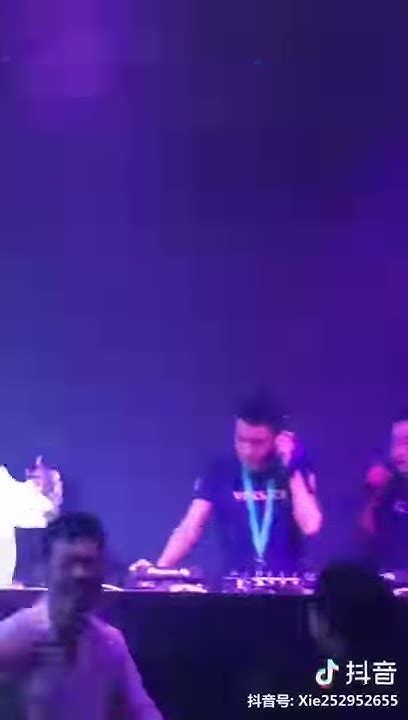 抖音 蹦迪蹦迪蹦迪蹦迪蹦迪蹦迪蹦迪 1号蹦迪选手到达战场抖音小助手 Youtube