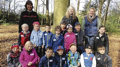 Maxi Fabulas Bereiten Sich Auf Die Schulzeit Vor Waldpädagogin Dabei
