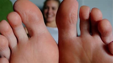 Soles Closeup During Feet Inspection Leona 32yo Size 8 9 France