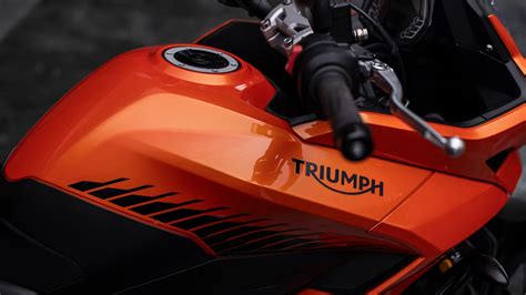 Triumph Adds Bold Colours For 2025 For The Ride