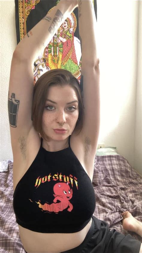 How They Smell 👃 R Armpits Alpha
