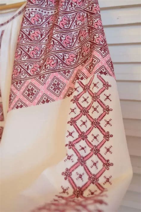 Ie Romaneasca Gorj Panza De Casa Chic Roumaine