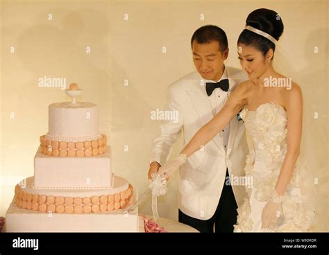 Kelly Chen Husband