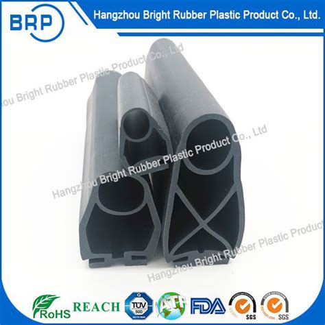 중국 맞춤형 Tpe 압출 부품 열가소성 엘라스토머 도어 씰 제조 업체 공급 업체 공장 중국산 밝은 고무 플라스틱