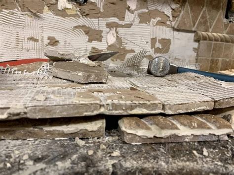 How To Remove Tile Backsplash In 5 EASY Steps Mama And More