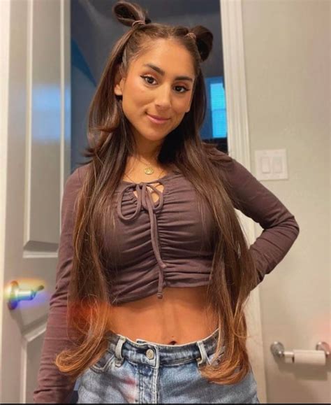 Lil Baddie 😮‍💨 R Lotsofbunniessexy