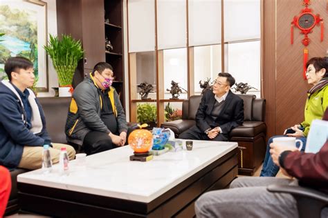 竹市光復高中hbl二連霸 許修睿議長贊助一年營養早餐鼓勵小將持續努力