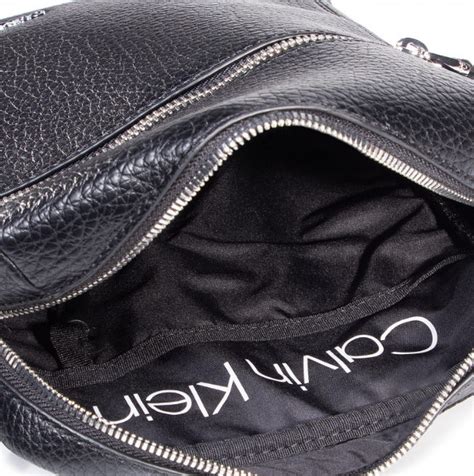 Сумка мужская на молнии Calvin Klein привезли из Италии оригинал