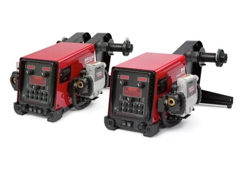 Power Feed® 84 Pedestal Uso Rudo Alimentador De Alambre One Pak