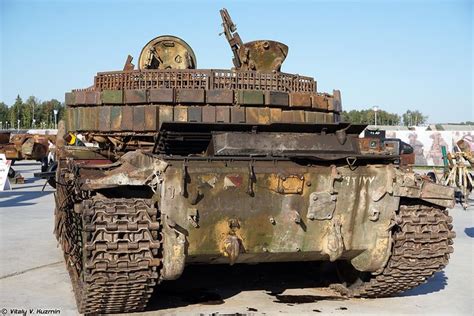 Танк Т 55АМВ с кустарной дополнительной защитой Locally Modified T 55amv