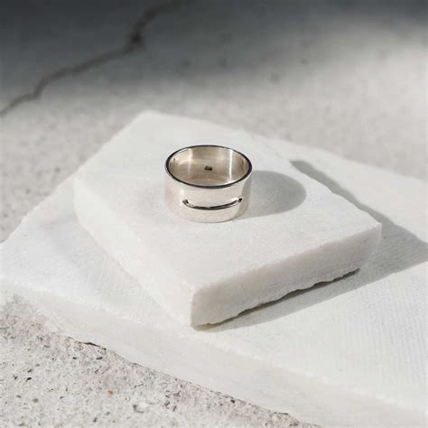 ვერცხლის ხელნაკეთი ბეჭედი