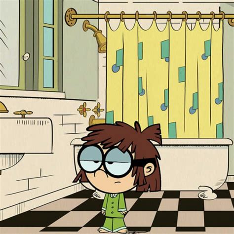 Image Lisa In Her Pjs The Loud House Encyclopedia Fandom