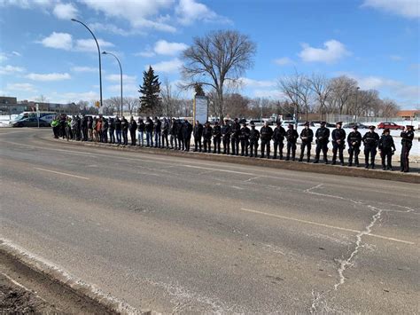 Edmontonians Show Support As Bodies Of Slain Police Officers