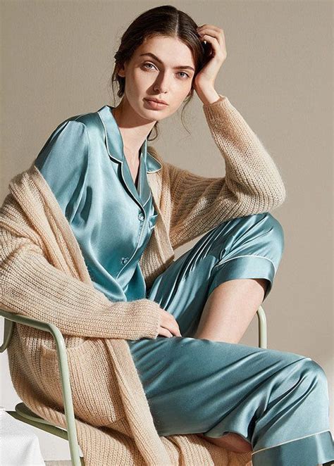 Boho Blackish Green Notched Collar Button Ice Silk Pajamas Two Piece