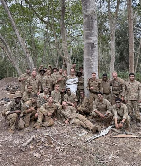 U S Army W T F Moments Someone Definitely Doesnt Have A Life Facebook