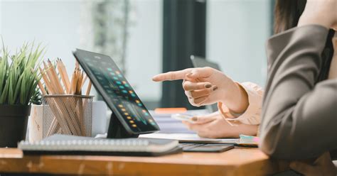 Ongoing Battle Between Jee And Spring Coherent Solutions