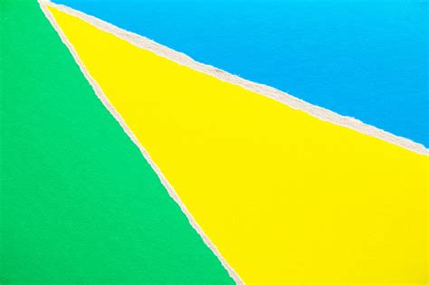 파란색 녹색 및 노란색 찢어지고 찢어진 골판지 종이 질감 배경입니다 문자 메시지의 공간을 복사합니다 0명에 대한 스톡 사진 및 기타 이미지 Istock