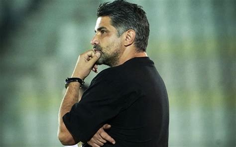 پیروز قربانی خیلی از مشکلات استقلال را خودی‌ها درست می‌کنند طرفداری