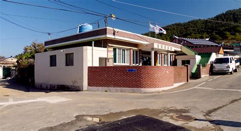 Yongdong Mens Senior Center