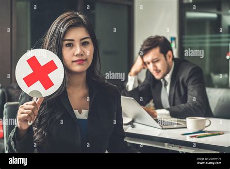 Female Human Resource Manager Decline The Employment Candidate Who Failed Interviewing Sitting