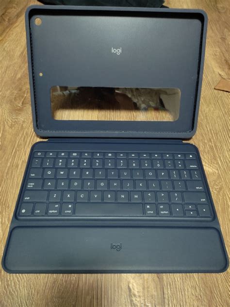 Logitech Rugged Combo Mobile Phones Gadgets Mobile Gadget Accessories Cases Sleeves