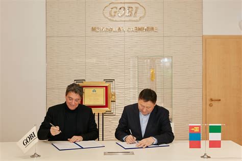 Говь ХК Италийн алдарт дизайнер Жоржио Спинатай хамтын ажиллагааны гэрээ байгууллаа Hunnu Mn