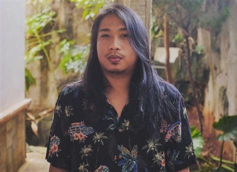 Profil Dan Biodata Lengkap Praz Teguh Profesi Komika Pelawak Tunggal