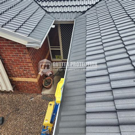 Gutter Guard Mesh Reliable Debris Protection